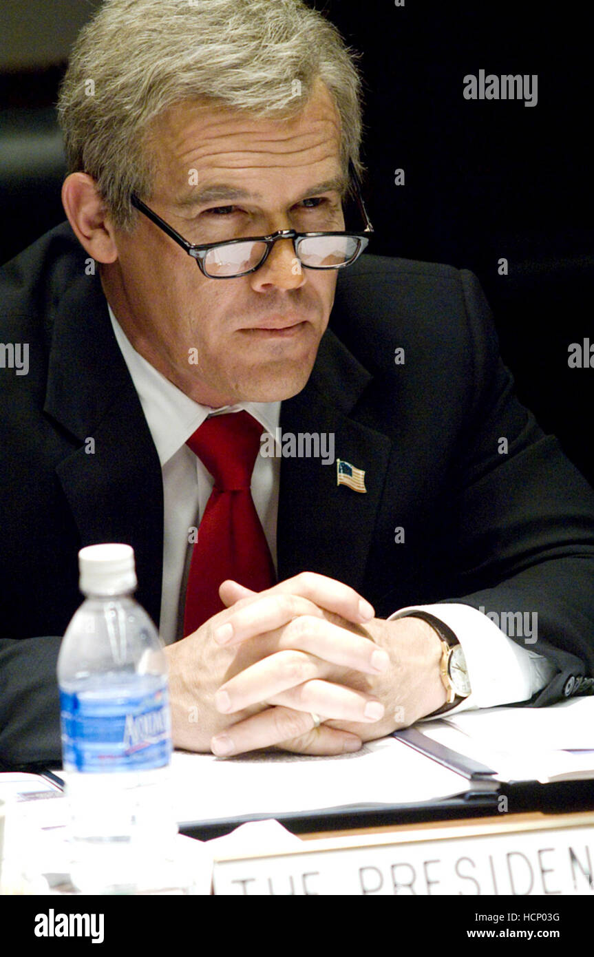 George W Bush Desk High Resolution Stock Photography and Images - Alamy