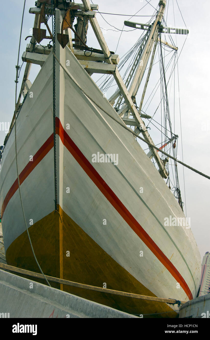 Old Ship Docking At Harbour Stock Photo - Alamy