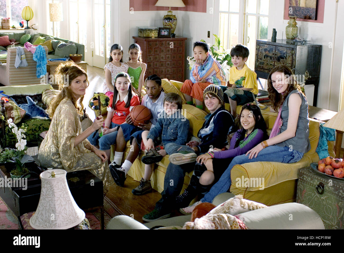 YOURS, MINE & OURS, Rene Russo, Jessica Habib, Jennifer Habib, Miranda ...