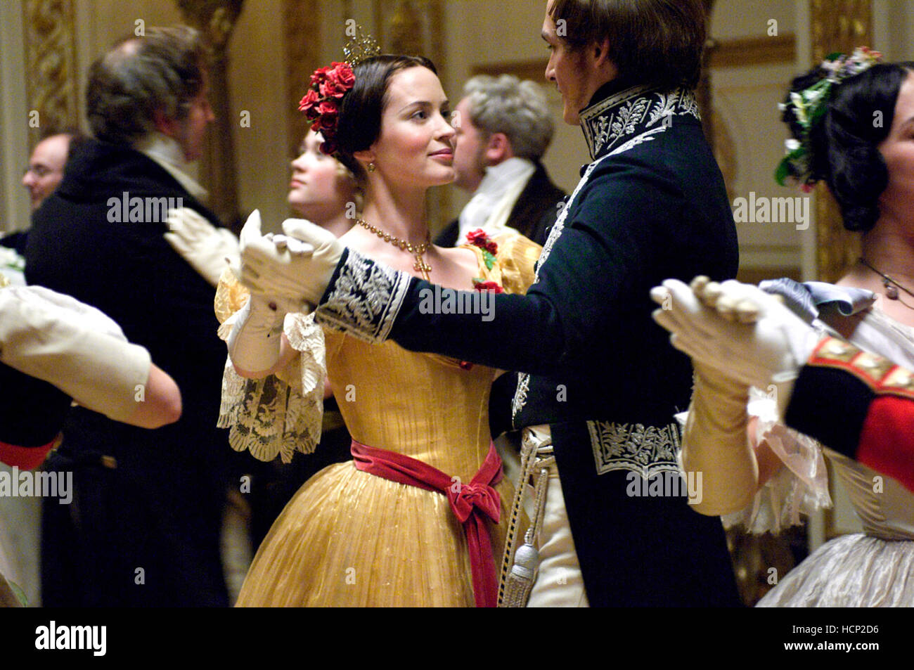 THE YOUNG VICTORIA, from left: Emily Blunt, as Victoria, Rupert Friend ...