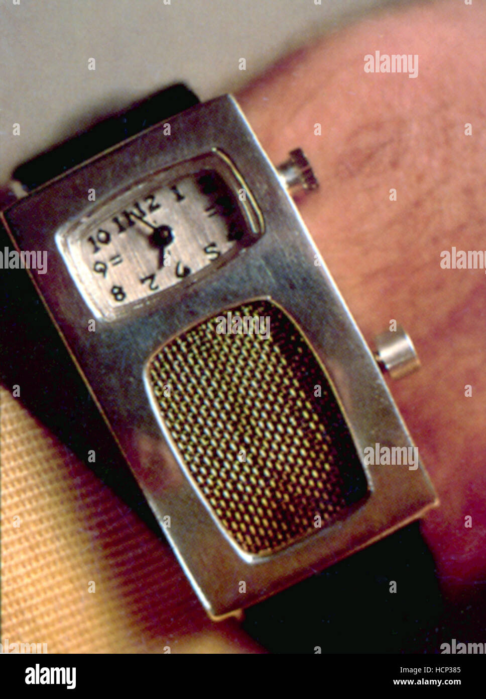 DICK TRACY, wristwatch radio, 1990 Stock Photo - Alamy