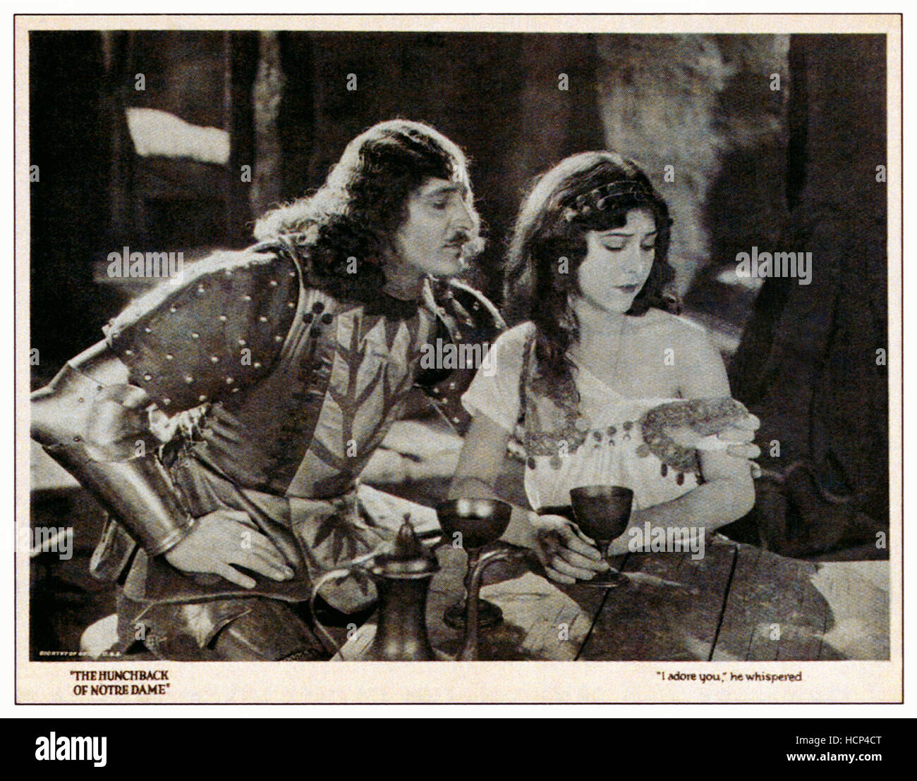 THE HUNCHBACK OF NOTRE DAME, from left: Norman Kerry, Patsy Ruth Miller ...