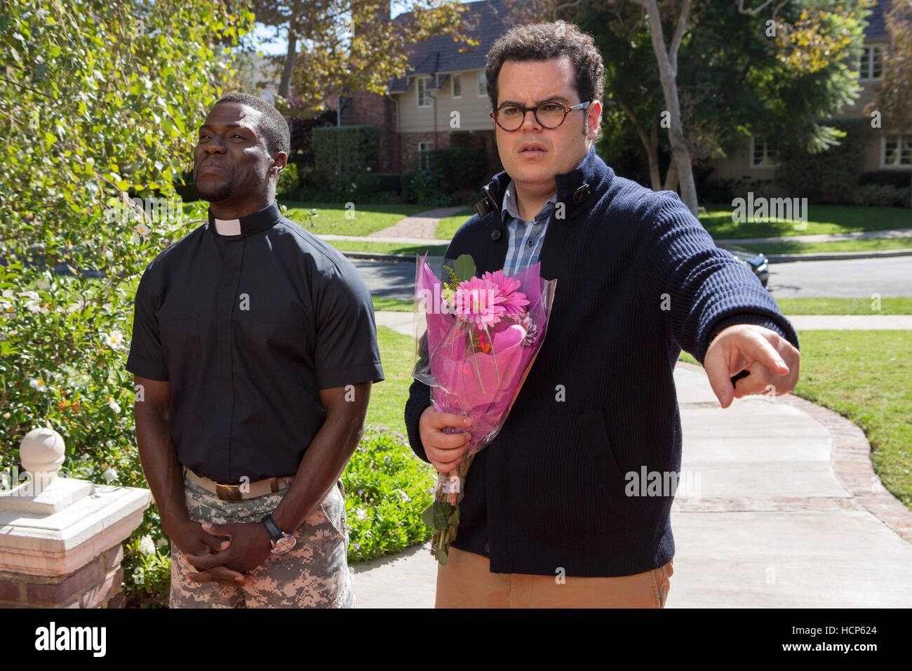 THE WEDDING RINGER, from left: Kevin Hart, Josh Gad, 2015. ph: Matt ...