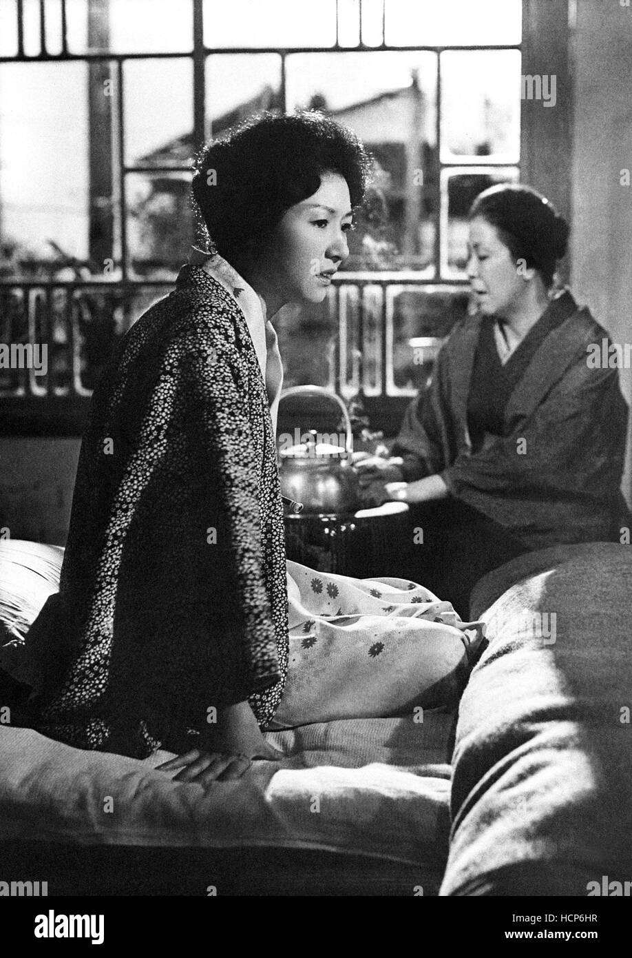 WHEN A WOMAN ASCENDS THE STAIRS, (aka ONNA GA KAIDAN WO AGARU TOKI ...