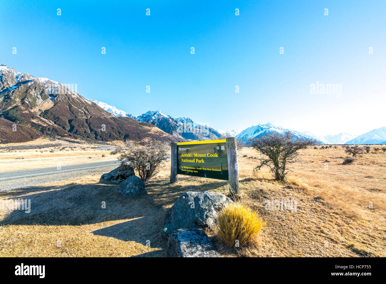 Road to aoraki, mount cook, National Park, New Zealand Stock Photo - Alamy