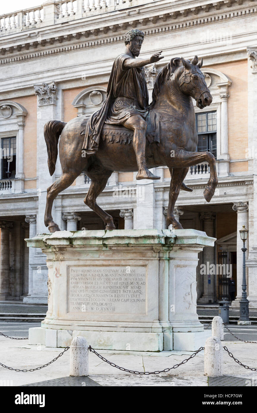 Equestrian statue, bronze statue, Emperor Marcus Aurelius, Capitoline ...