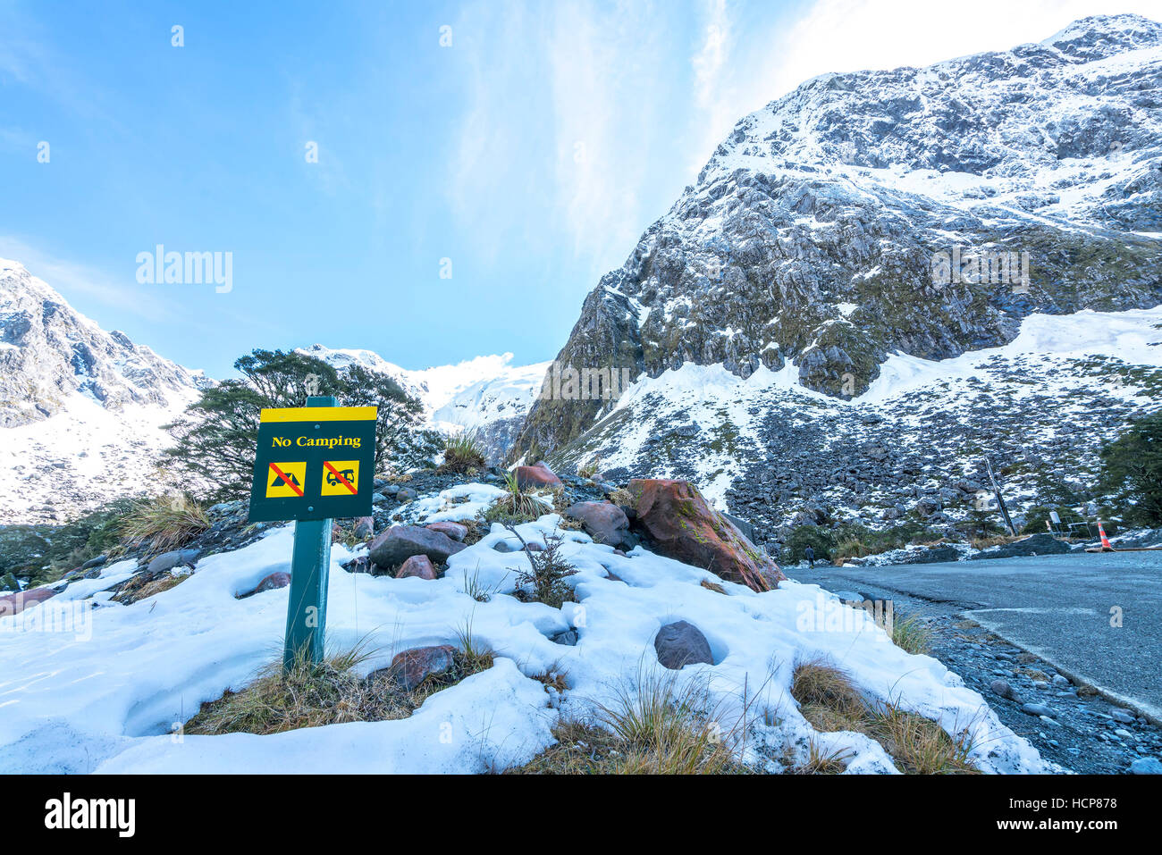No camping sign near milford sound entry, New Zealand Stock Photo - Alamy