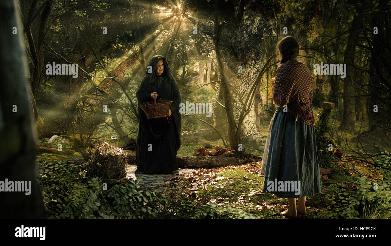 THE WILD SWANS, (aka DE VILDE SVANER), from left: Ghita Norby, Stine ...