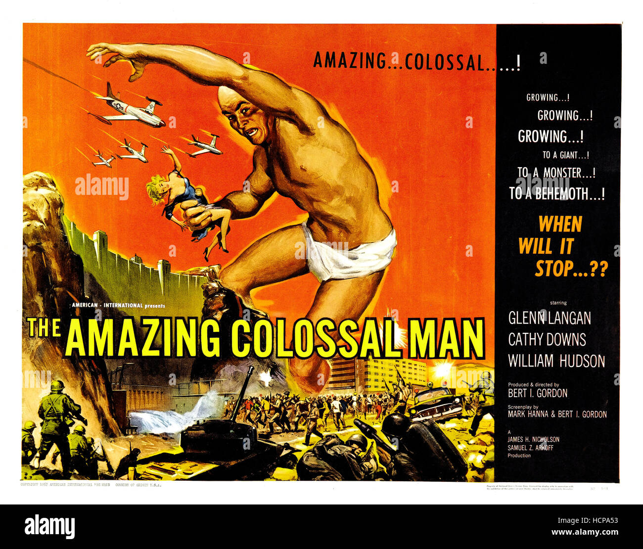 THE AMAZING COLOSSAL MAN, Glenn Langan, 1957 Stock Photo - Alamy