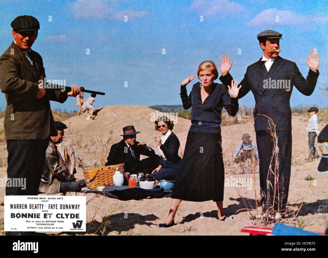 BONNIE AND CLYDE, Gene Hackman, Estelle Parsons, Faye Dunaway, Warren ...