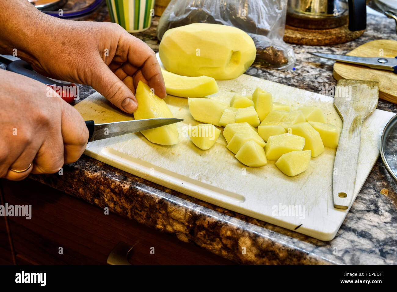 Potato cuts hi-res stock photography and images - Alamy