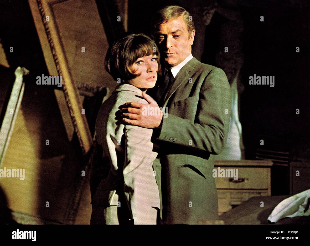 GAMBIT, Shirley MacLaine, Michael Caine, 1966 Stock Photo - Alamy
