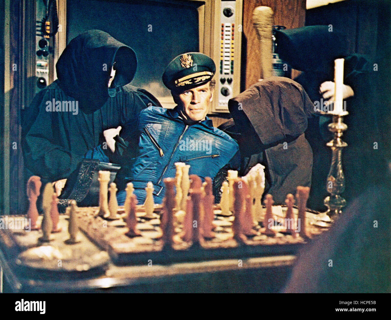 THE OMEGA MAN, Charlton Heston (center), 1971 Stock Photo - Alamy