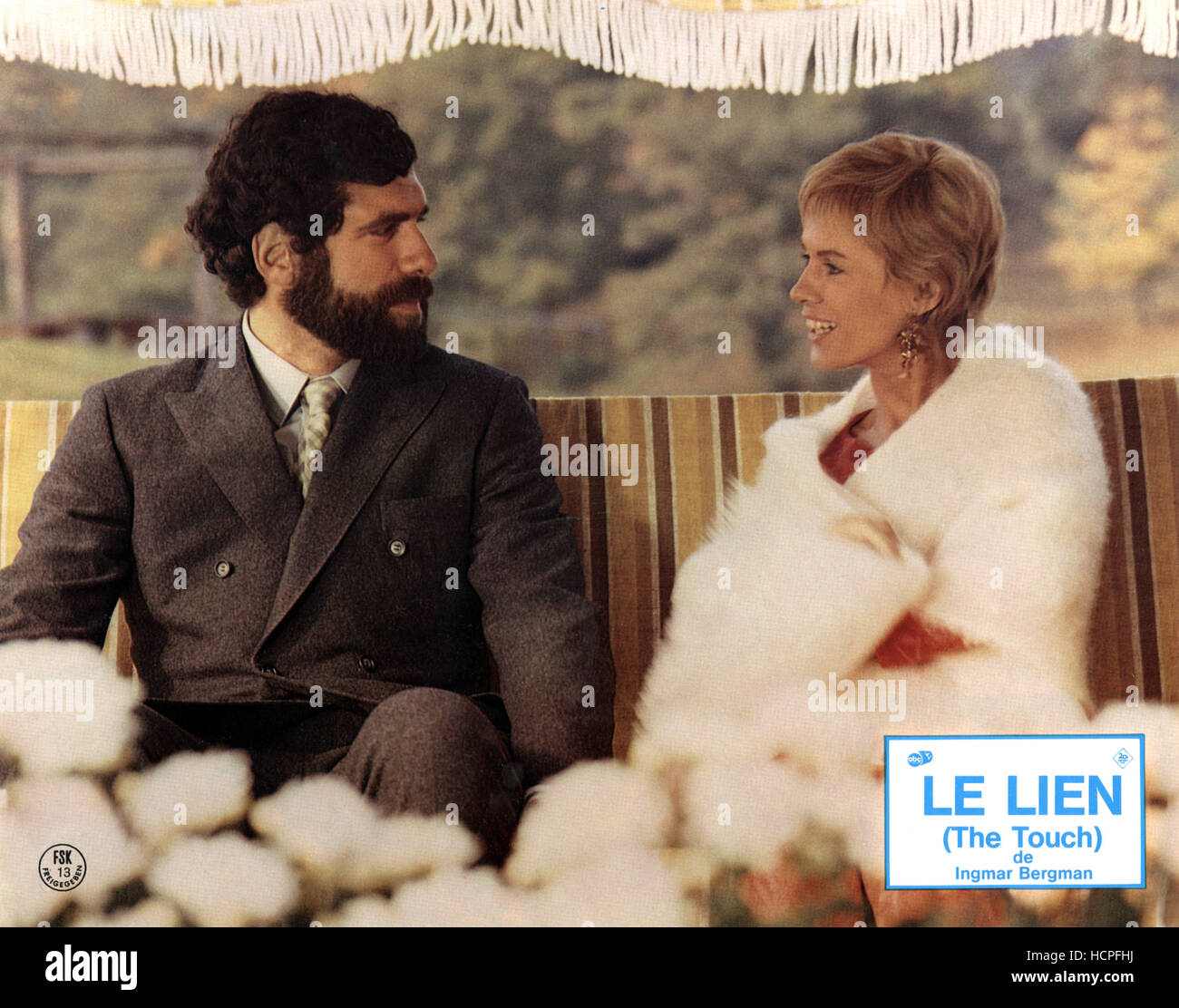 THE TOUCH, (aka BERORINGEN), Elliott Gould, Bibi Andersson, 1971 Stock ...