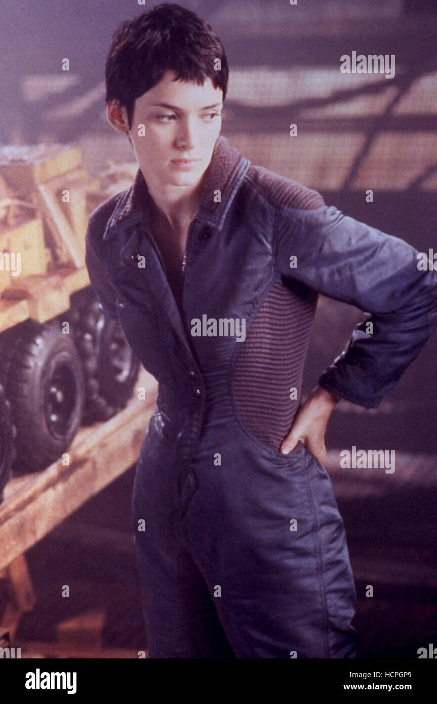 ALIEN: RESURRECTION, Winona Ryder, 1997 Stock Photo - Alamy