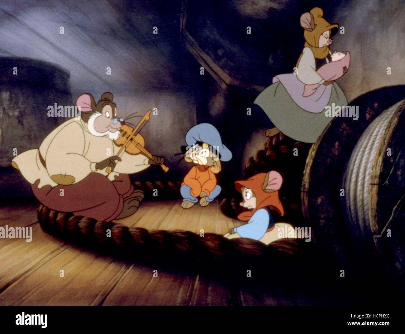AN AMERICAN TAIL, Nehemiah Persoff as Papa Mousekewitz, Phillip Glasser ...