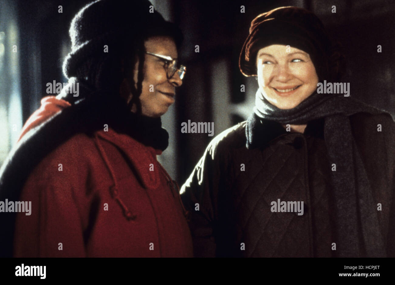 THE ASSOCIATE, from left: Whoopi Goldberg, Dianne Wiest, 1996, © Buena ...