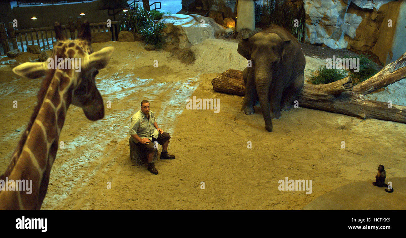 ZOOKEEPER, Kevin James, 2011 (center). ©Sony Pictures/courtesy Everett ...