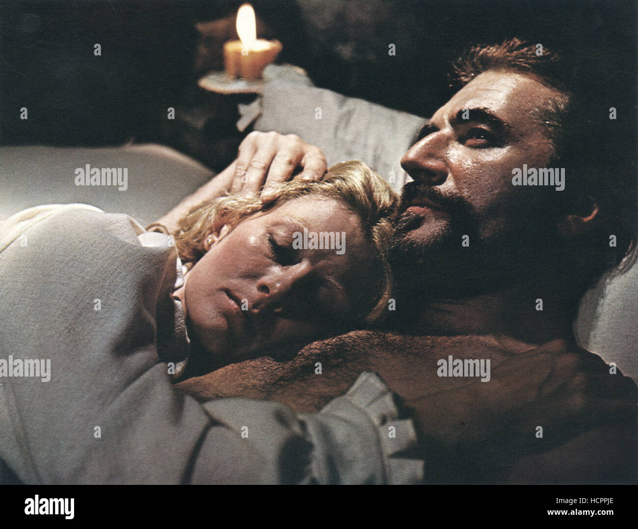 MARY QUEEN OF SCOTS, from left: Vanessa Redgrave, Nigel Davenport, 1971 ...