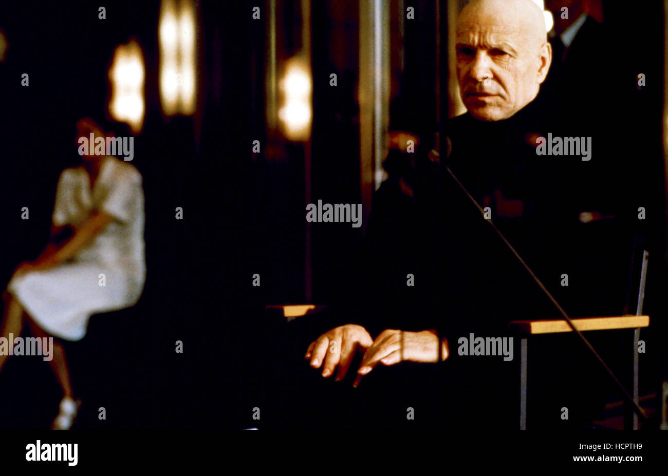 AFTER THE TRUTH, (aka NICHTS ALS DIE WAHRHEIT), Gotz George, 1999 Stock ...