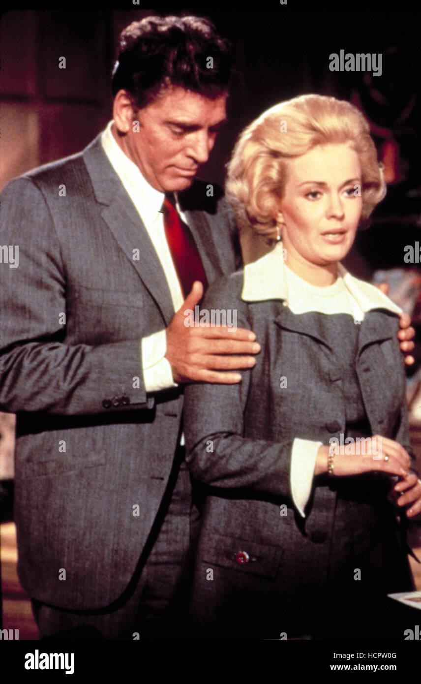 AIRPORT, Burt Lancaster, Jean Seberg, 1970 Stock Photo - Alamy