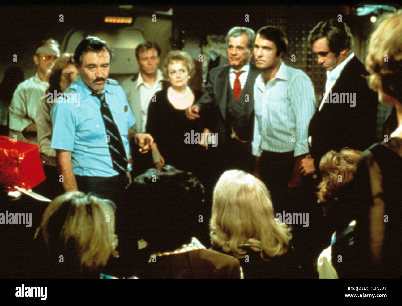 AIRPORT '77, Jack Lemmon, Olivia DeHaviland, Joseph Cotton, 1977. (c ...