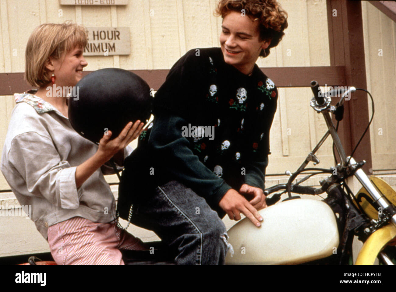 BEETHOVEN'S 2ND, Nicholle Tom, Danny Masterson, 1993, (c)Universal ...