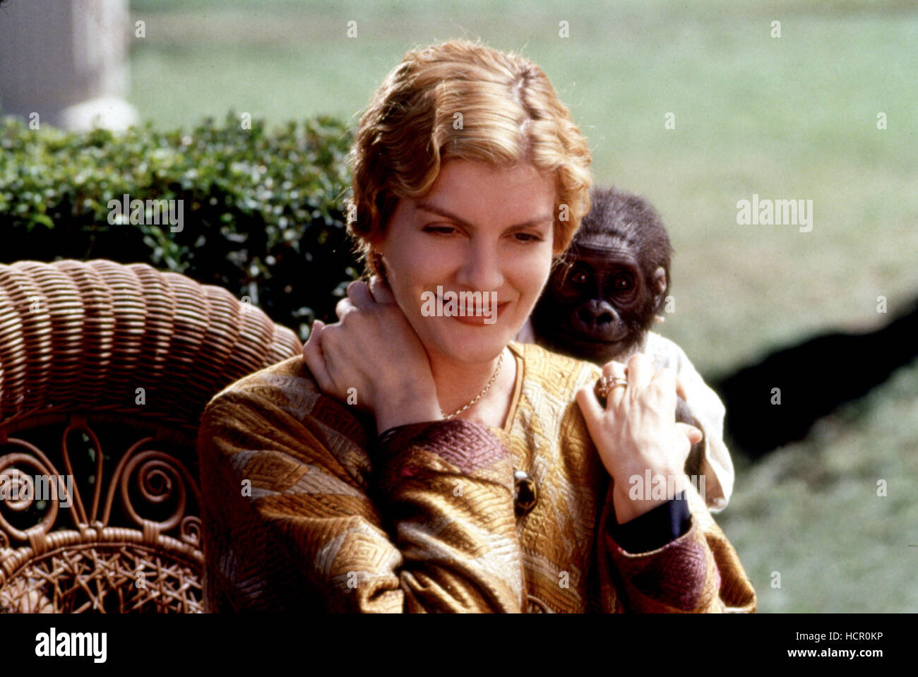 BUDDY, Rene Russo, 1997, monkey on her back Stock Photo - Alamy