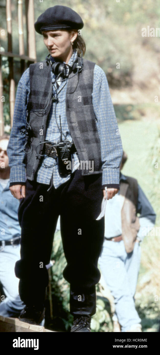 BUDDY, director Caroline Thompson, on set, 1997. ©Columbia Pictures ...