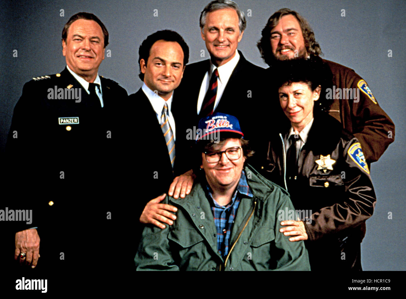 CANADIAN BACON, Rip Torn, Kevin Pollak, Alan Alda, Michael Moore, Rhea ...