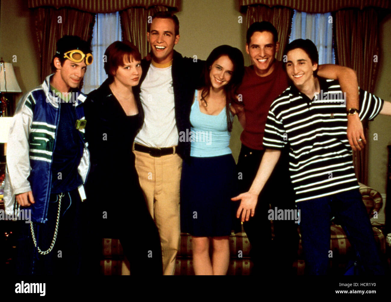 CAN'T HARDLY WAIT, Seth Green, Lauren Ambrose, Ethan Embry, Jennifer ...