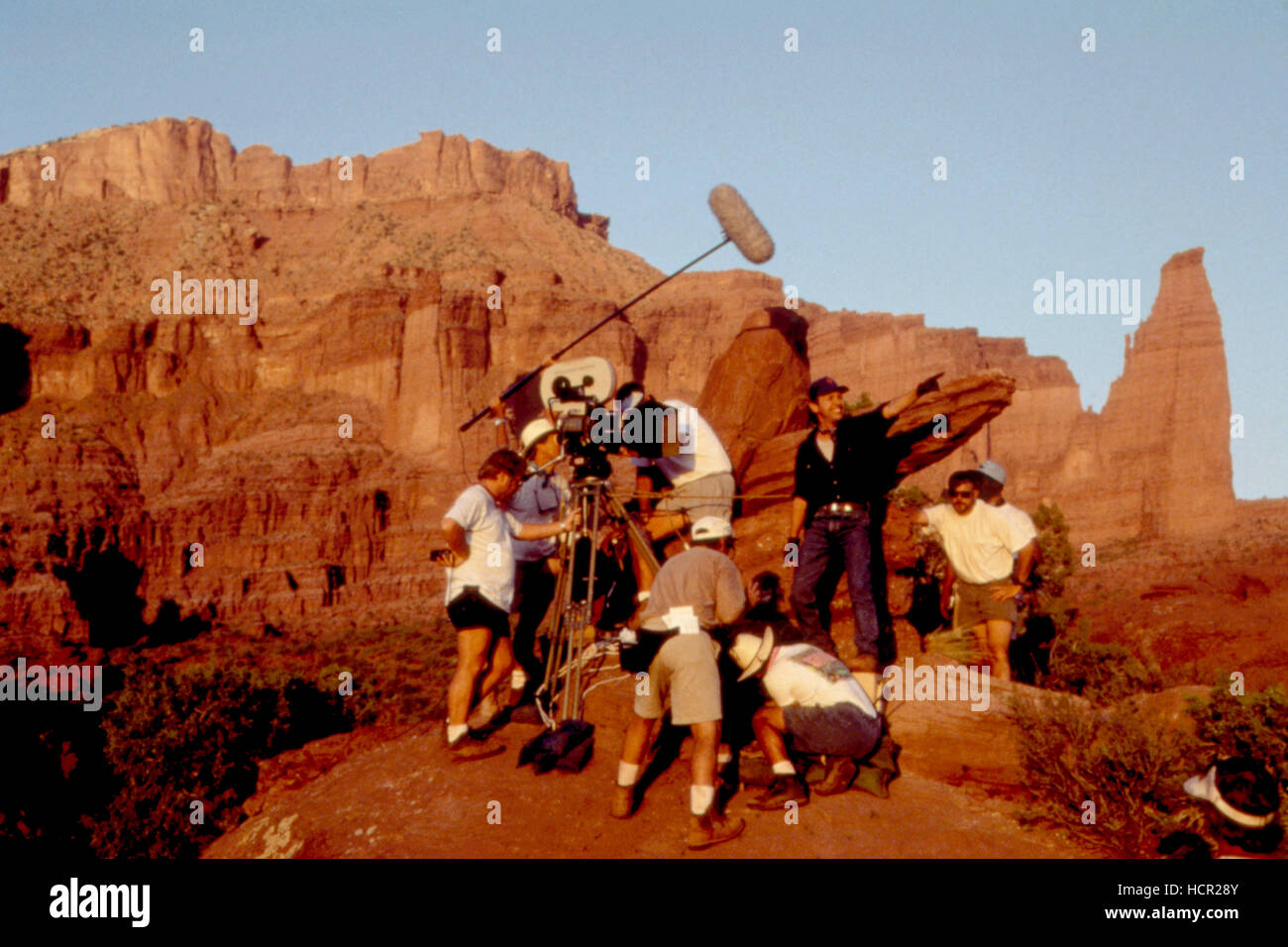 CITY SLICKERS II: THE LEGEND OF CURLY'S GOLD, Billy Crystal (top ...