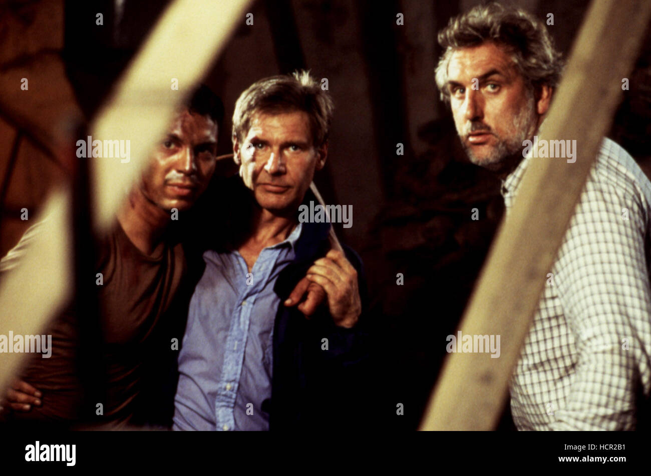CLEAR AND PRESENT DANGER, Benjamin Bratt, Harrison Ford, Phillip Noyce ...