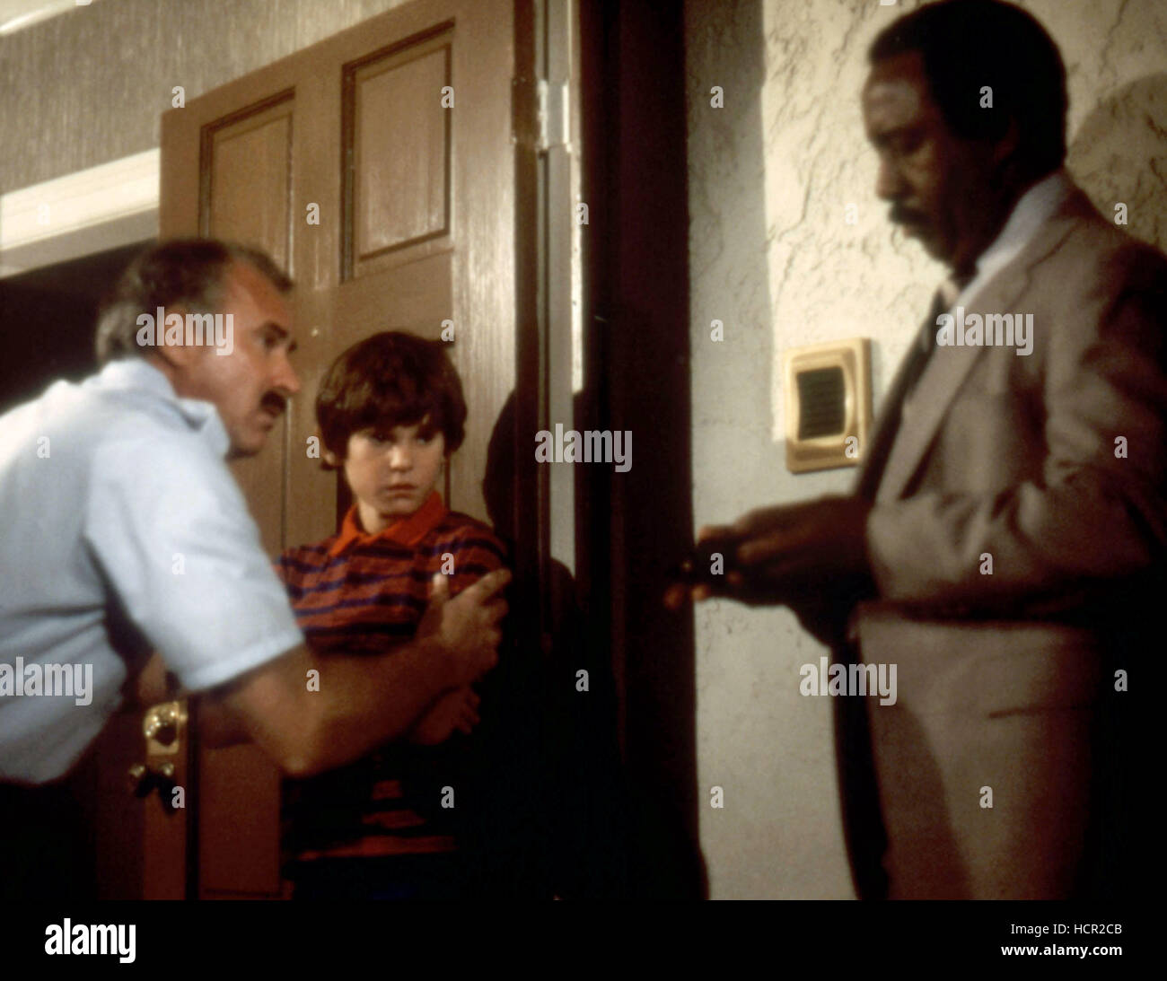 CLOAK & DAGGER, Dabney Coleman, Henry Thomas, Robert DoQui, 1984, (c ...