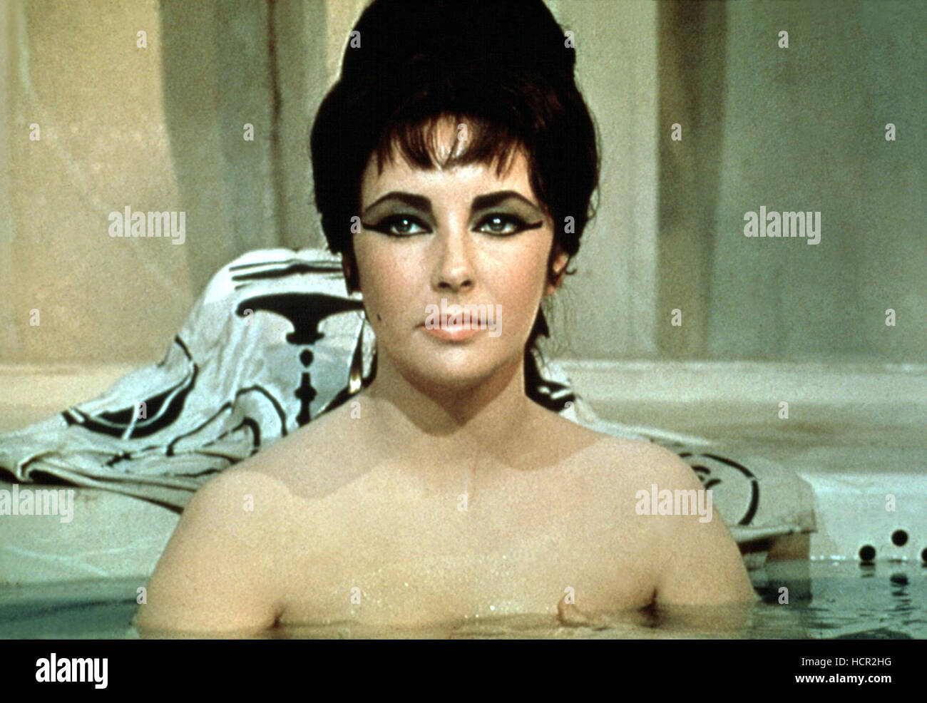 CLEOPATRA, Elizabeth Taylor, 1963, in bath, portrait, TM and Copyright ...