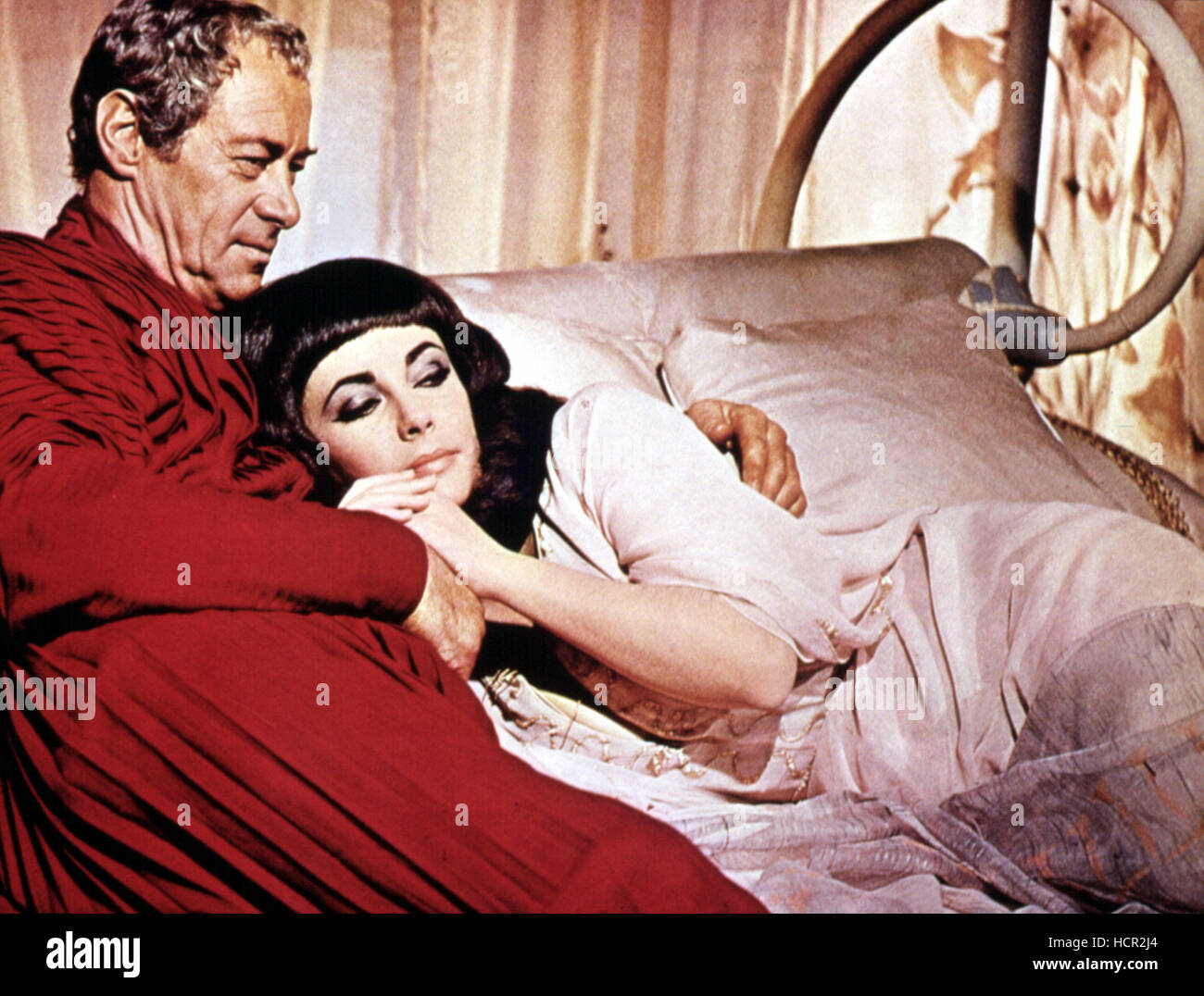 CLEOPATRA, Elizabeth Taylor, Rex Harrison, 1963. TM and Copyright ...