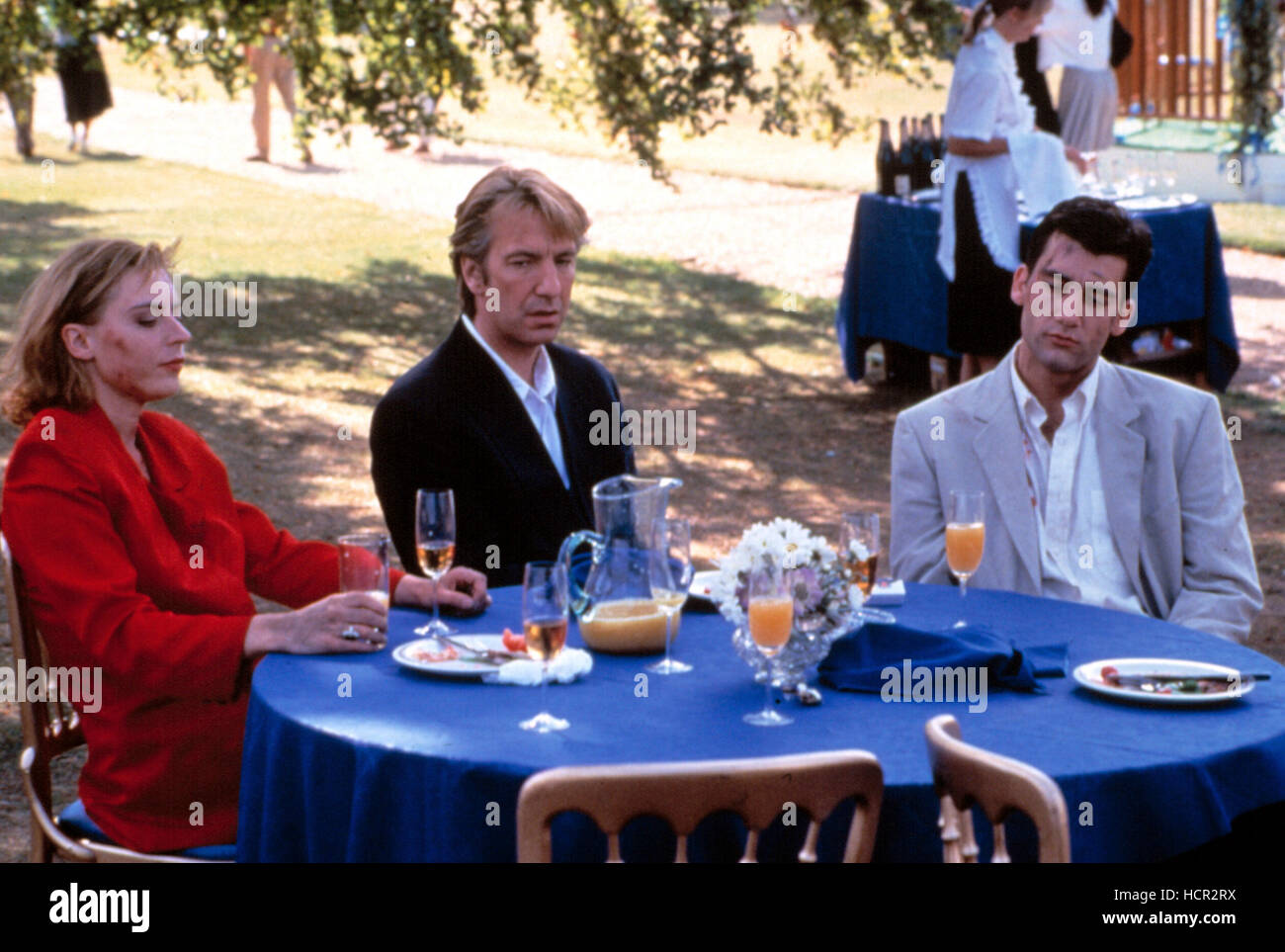 CLOSE MY EYES, Saskia Reeves, Alan Rickman, Clive Owen, 1991. (c ...