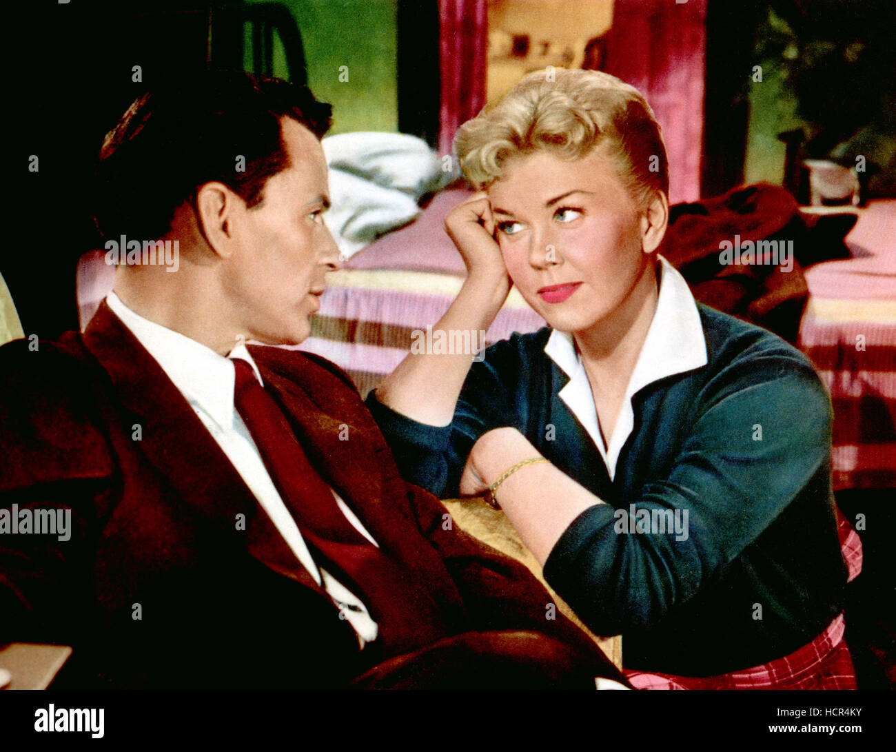 YOUNG AT HEART, Frank Sinatra, Doris Day, 1955 Stock Photo - Alamy