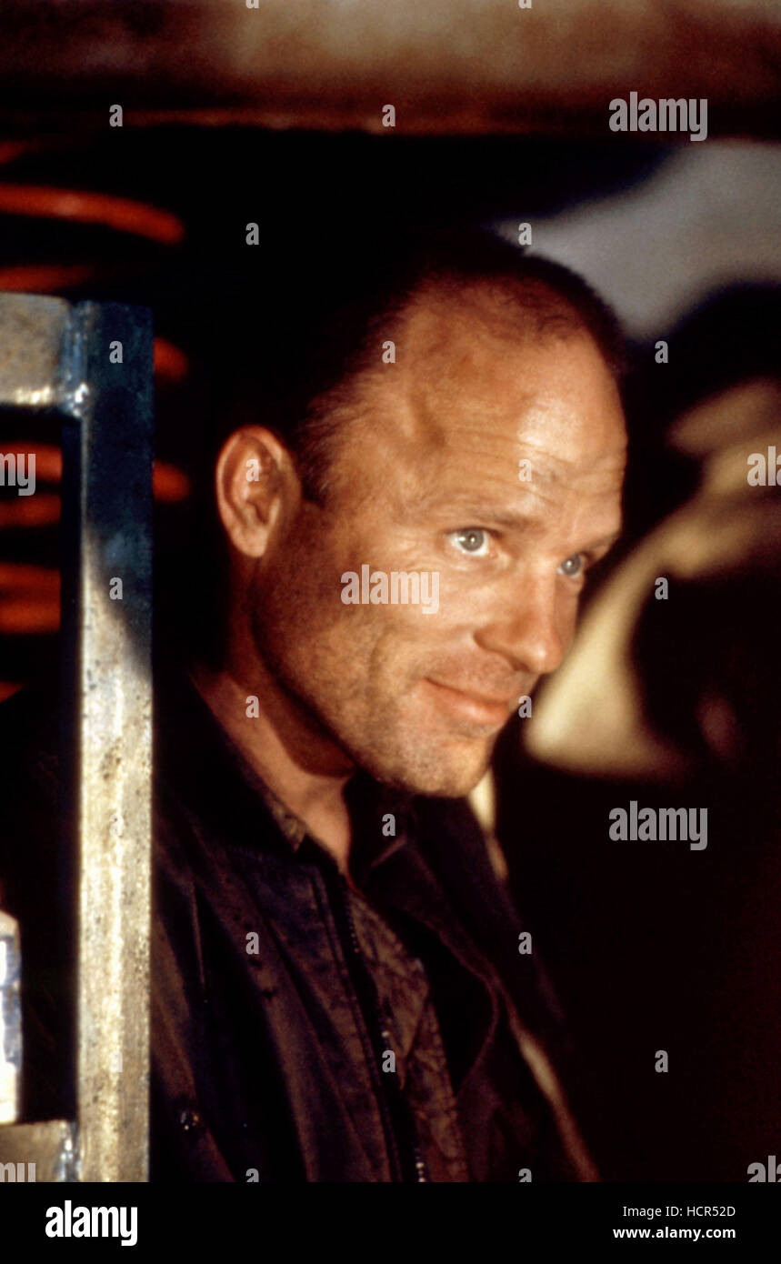 THE ABYSS, Ed Harris, 1989, TM and Copyright © 20th Century Fox Film ...