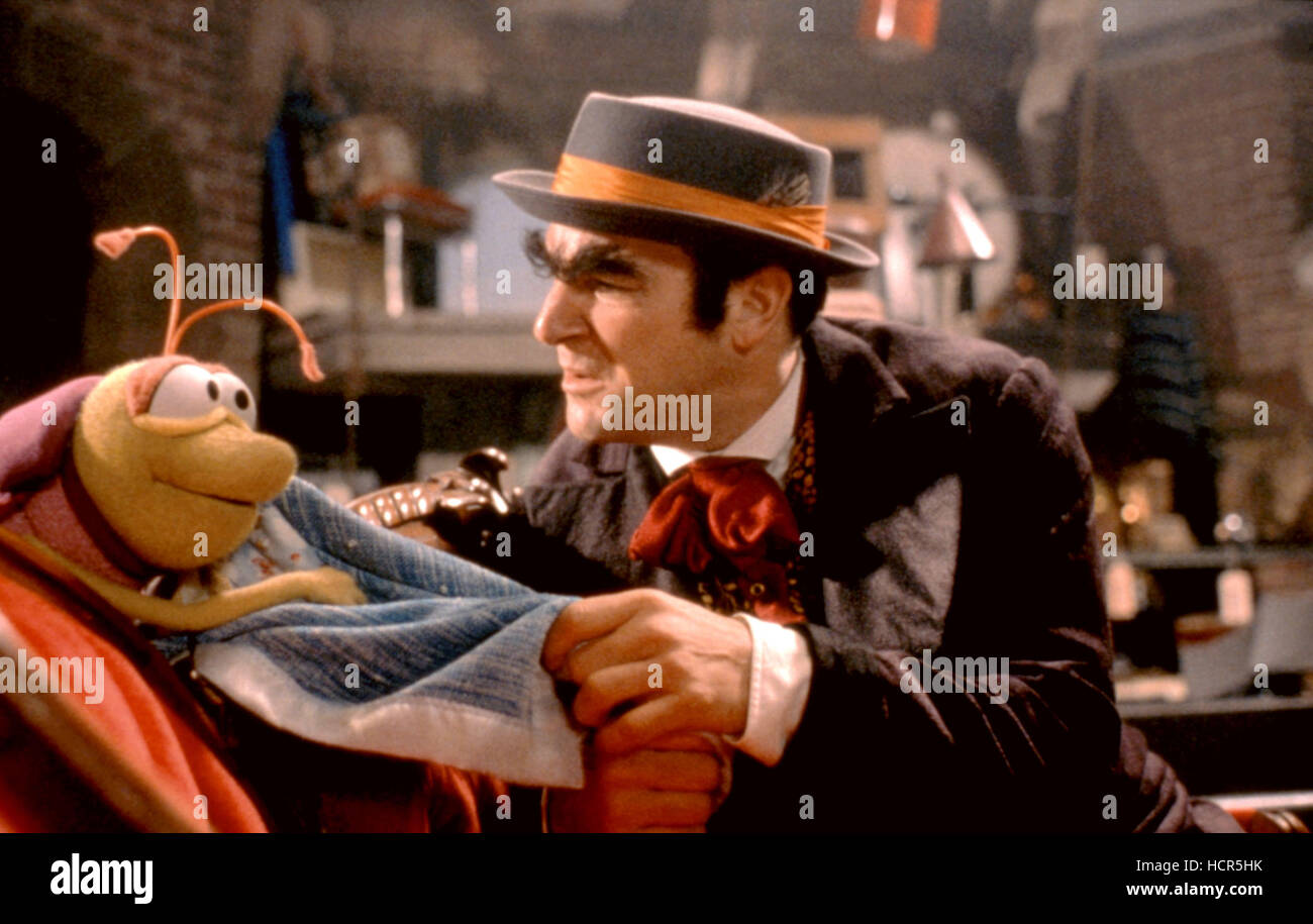 THE ADVENTURES OF ELMO IN GROUCHLAND, Bug, Mandy Patinkin, 1999, (c ...