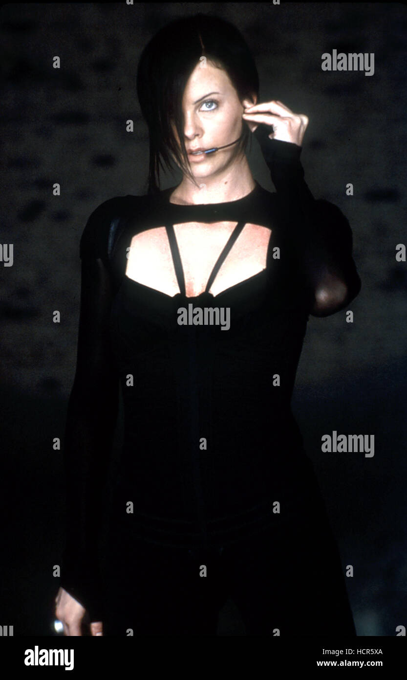 AEON FLUX, Charlize Theron, 2005, (c) Paramount/courtesy Everett ...
