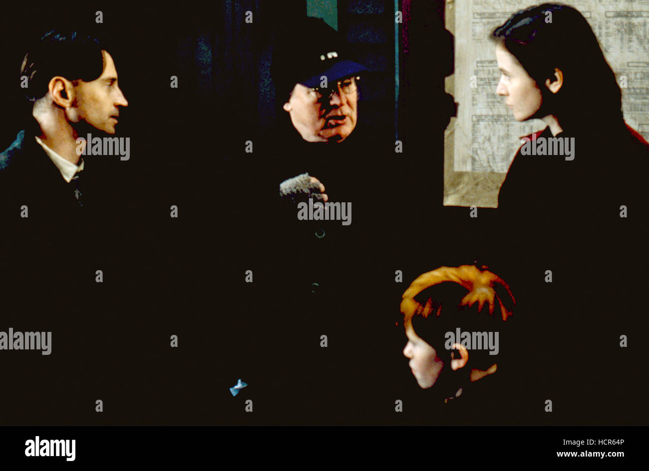 ANGELA'S ASHES, Robert Carlyle, director Alan Parker, Joe Breen (below ...