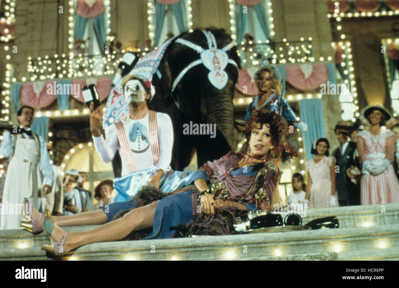 ANNIE, Carol Burnett, 1982, © Columbia/courtesy Everett Collection ...