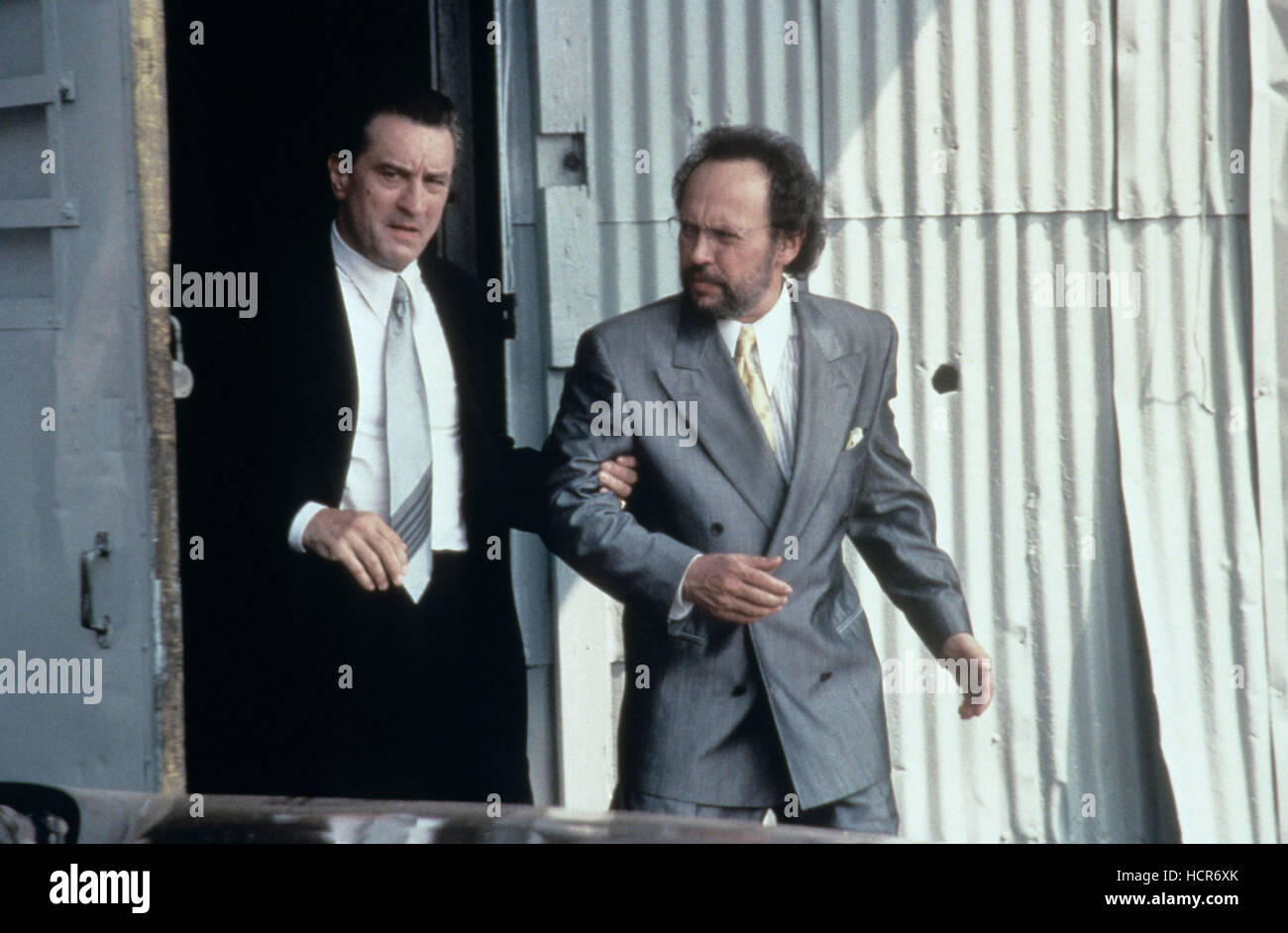 ANALYZE THIS, from left: Robert De Niro, Billy Crystal, 1999, © Warner ...