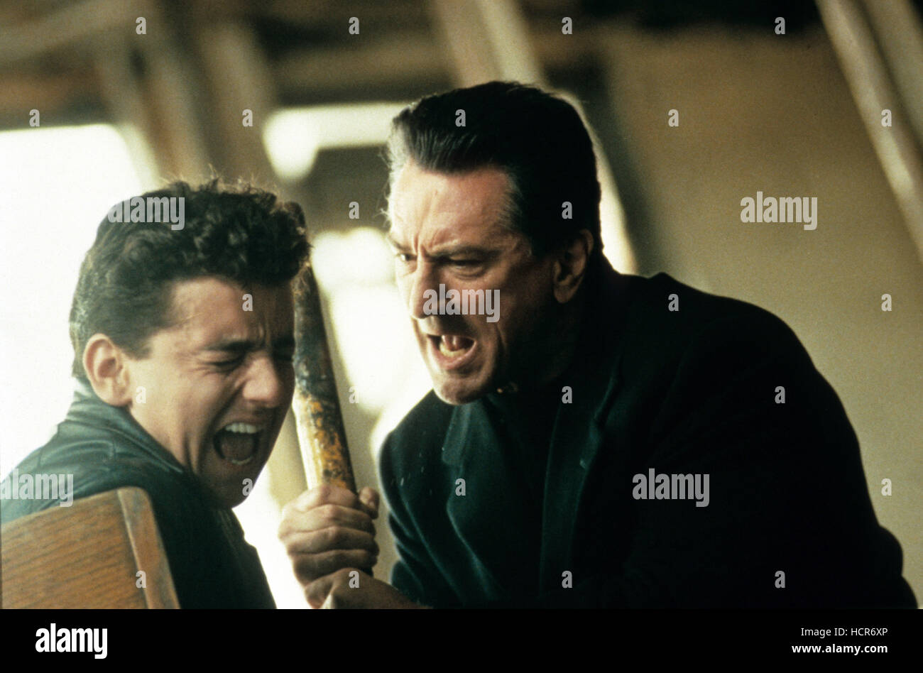 ANALYZE THIS, from left: Max Casella, Robert De Niro, 1999, © Warner ...