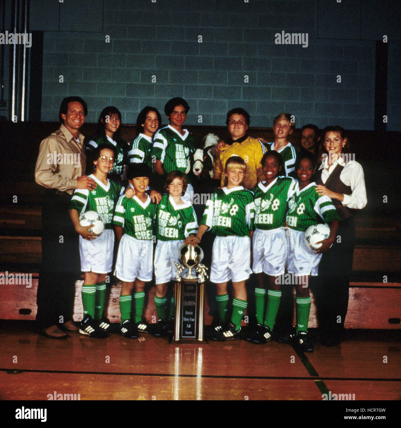 THE BIG GREEN, rear from left: Jessie Robertson, Billy Sullivan ...