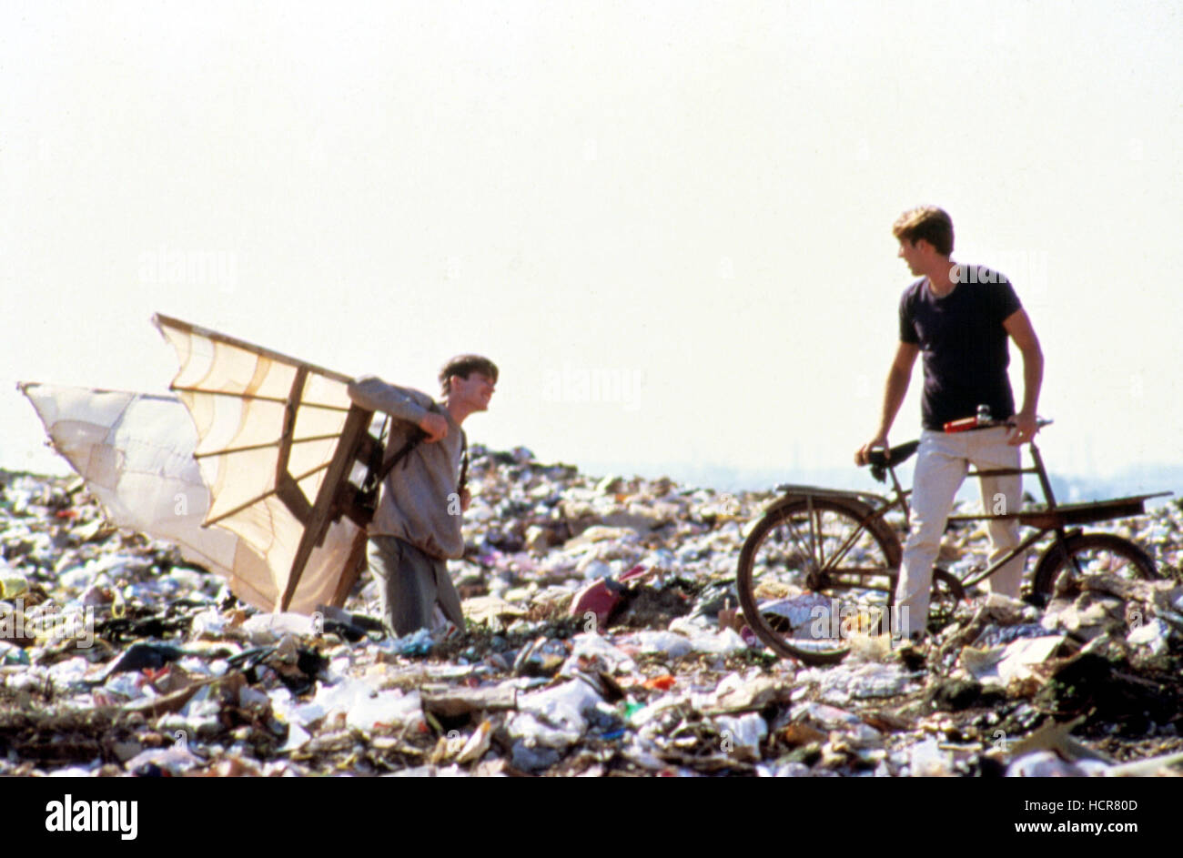 BIRDY, Matthew Modine, Nicolas Cage, 1984 Stock Photo - Alamy