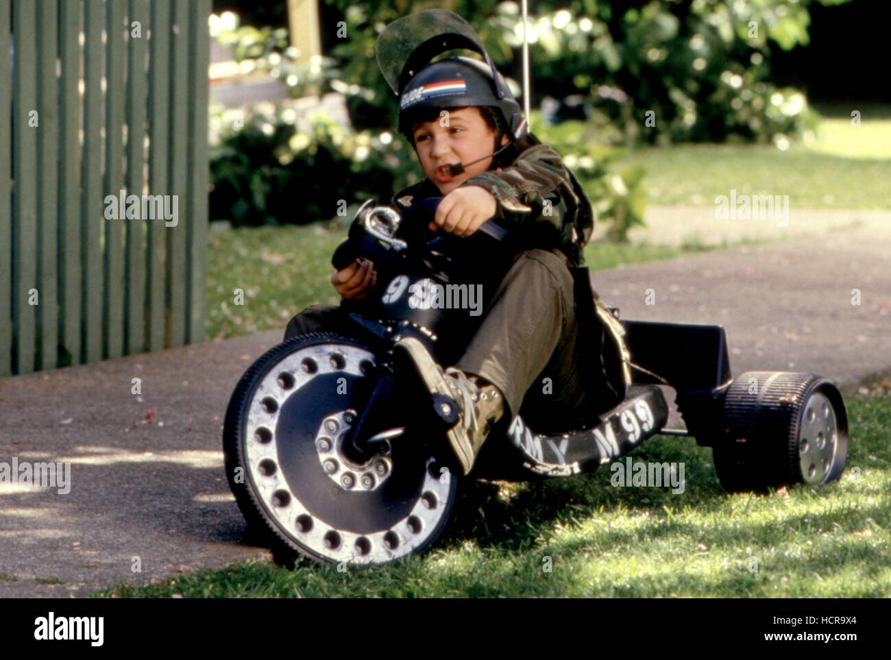 THE BOY WHO COULD FLY, Fred Savage, 1986, TM and Copyright (c)20th ...