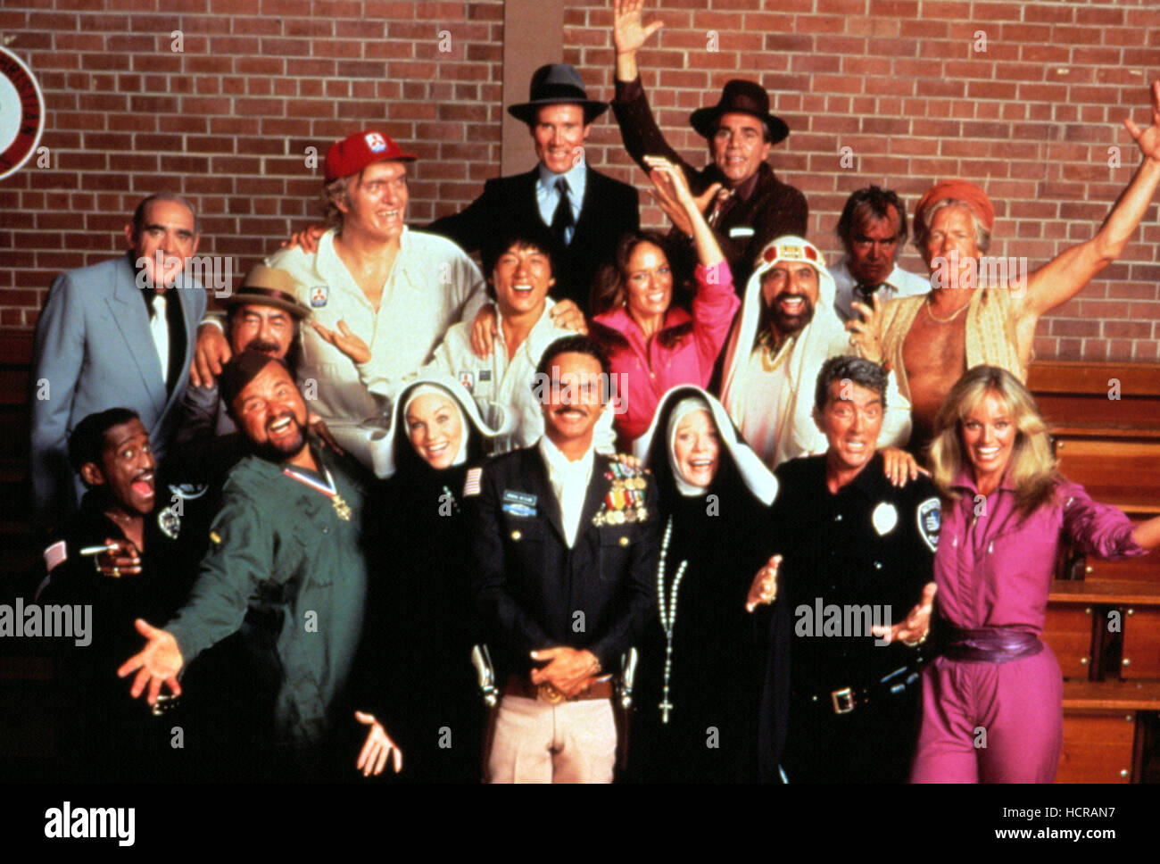 CANNONBALL RUN II, Burt Reynolds, Jackie Chan, Abe Vigoda, Dom DeLuise ...