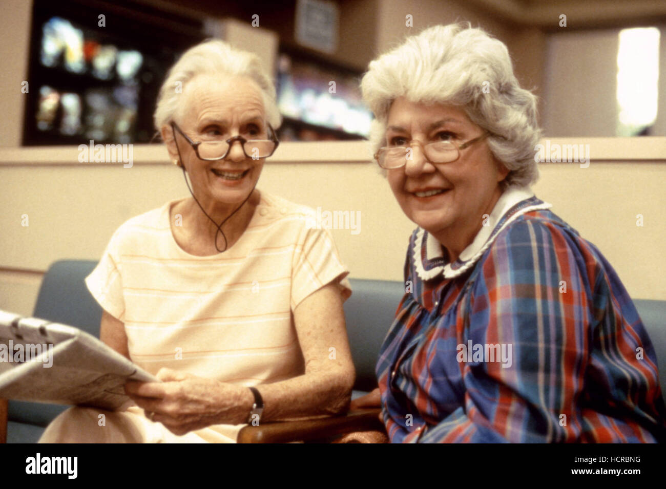 COCOON: THE RETURN, Jessica Tandy, Maureen Stapleton, 1988, TM and ...